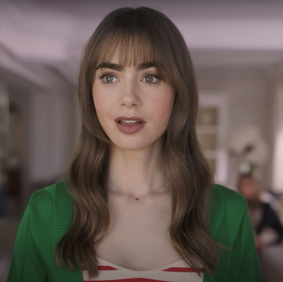 Why did Emily cut her hair in ‘Emily in Paris’ Season 3? – LoveTravelBeauty